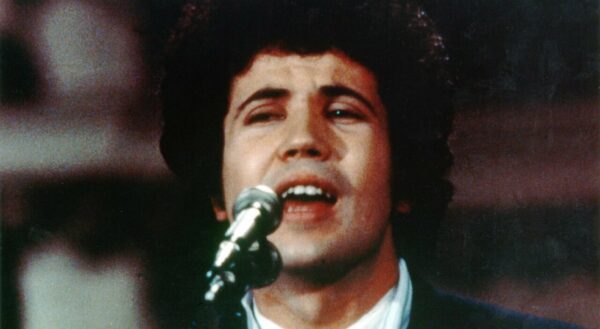 One of the best Italian singers: Lucio Battisti - Italy Made Easy